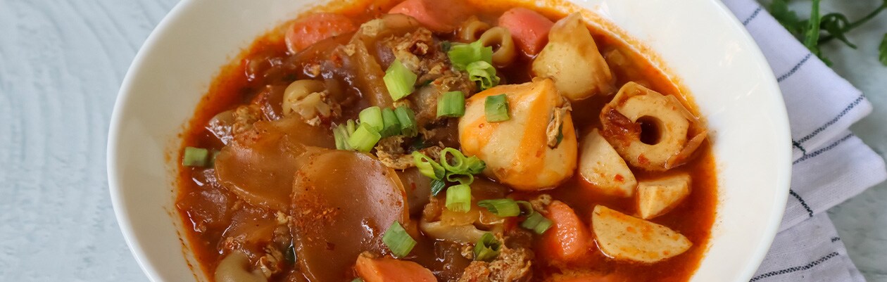 25 Makanan Khas Sunda Asli, Inspirasi Menu Nusantara untuk Resto Anda!